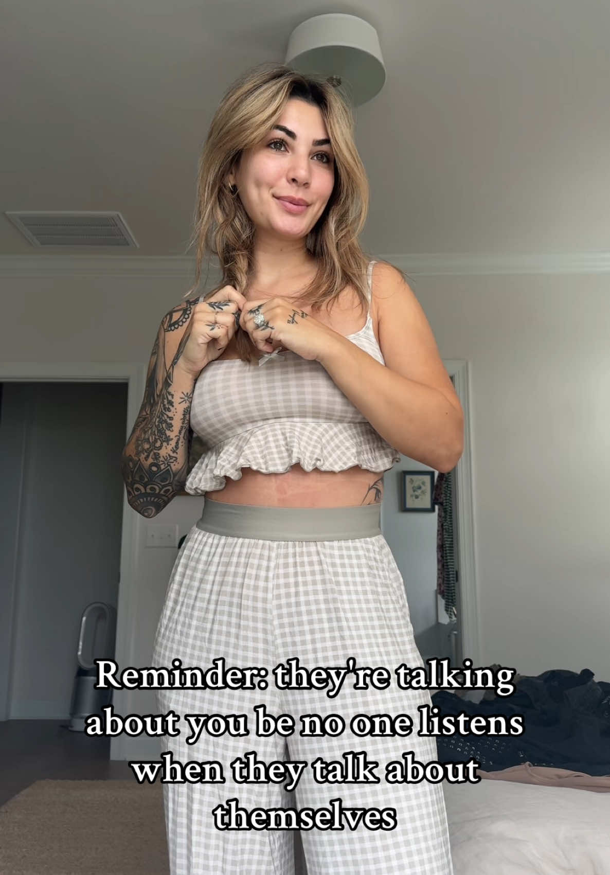 Maturing is to sit back and watch | Randyl Robbins (@randdyyll)