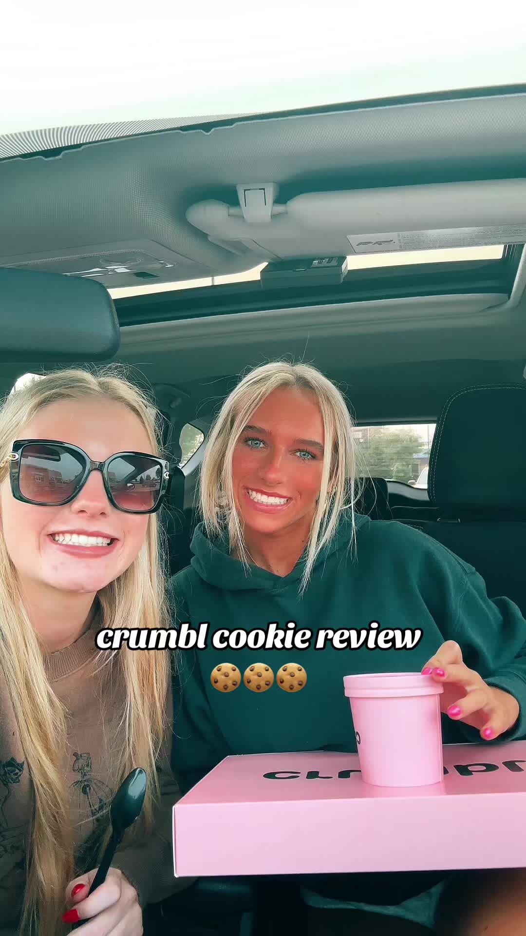 lookie lookie lookie its crumbl cookie | nora (@grwmqueenisback)