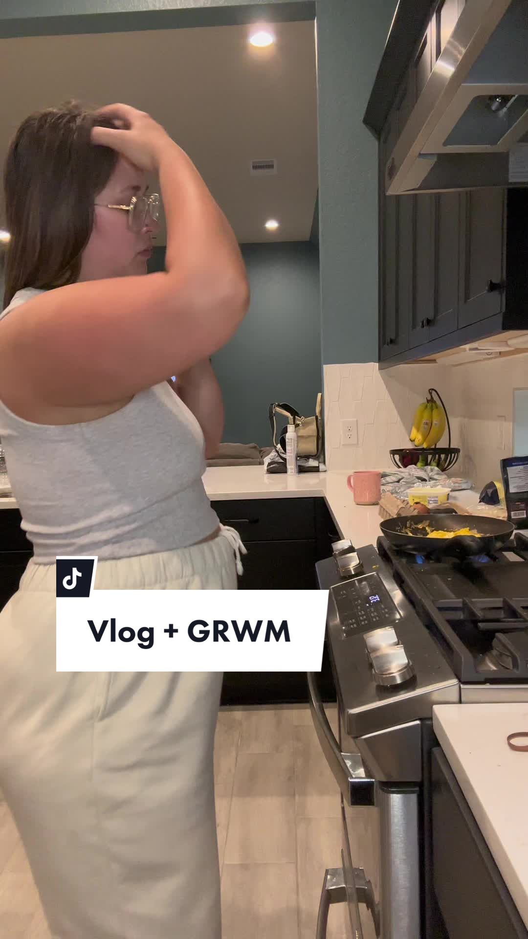 Morning Vlog + Chatty GRWM #morningvlog | Ashlee (@helloashleedawn)