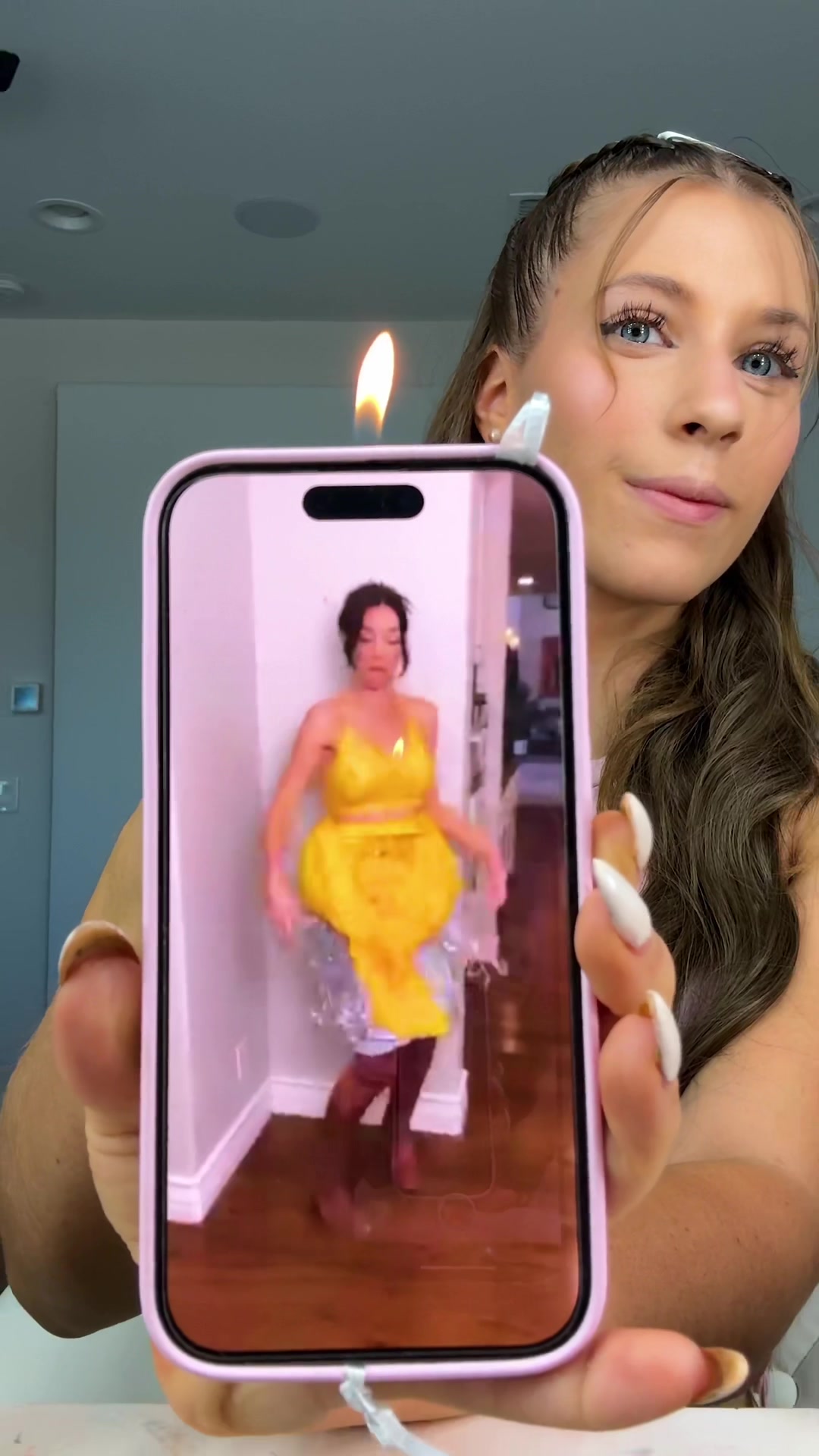 Making a transforming dress 😊 (Posting | justalyssssa (@alyssaecksteinn)