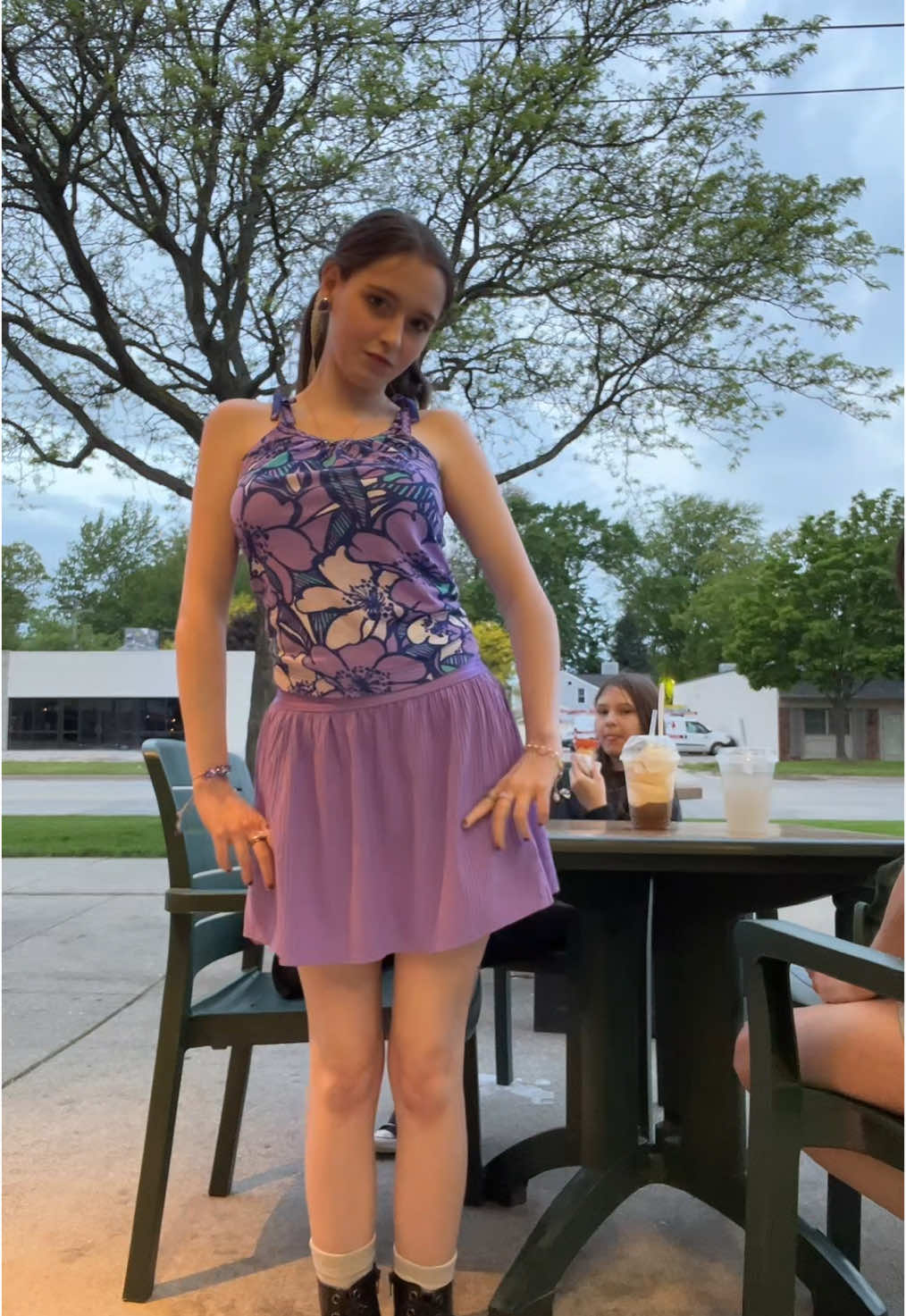 unoangryone (@unoangryone) - Urlebird