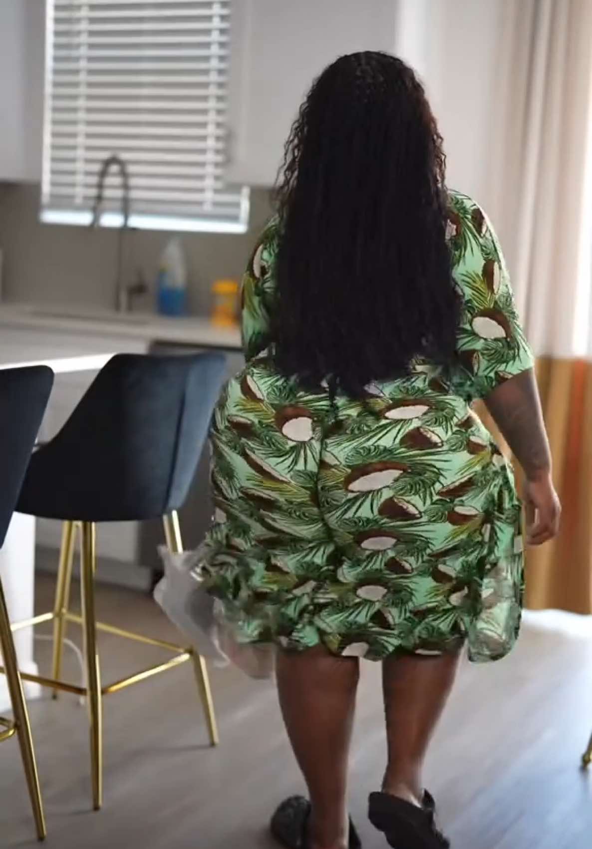 Missbunkbeds (@jayythickness) - Urlebird