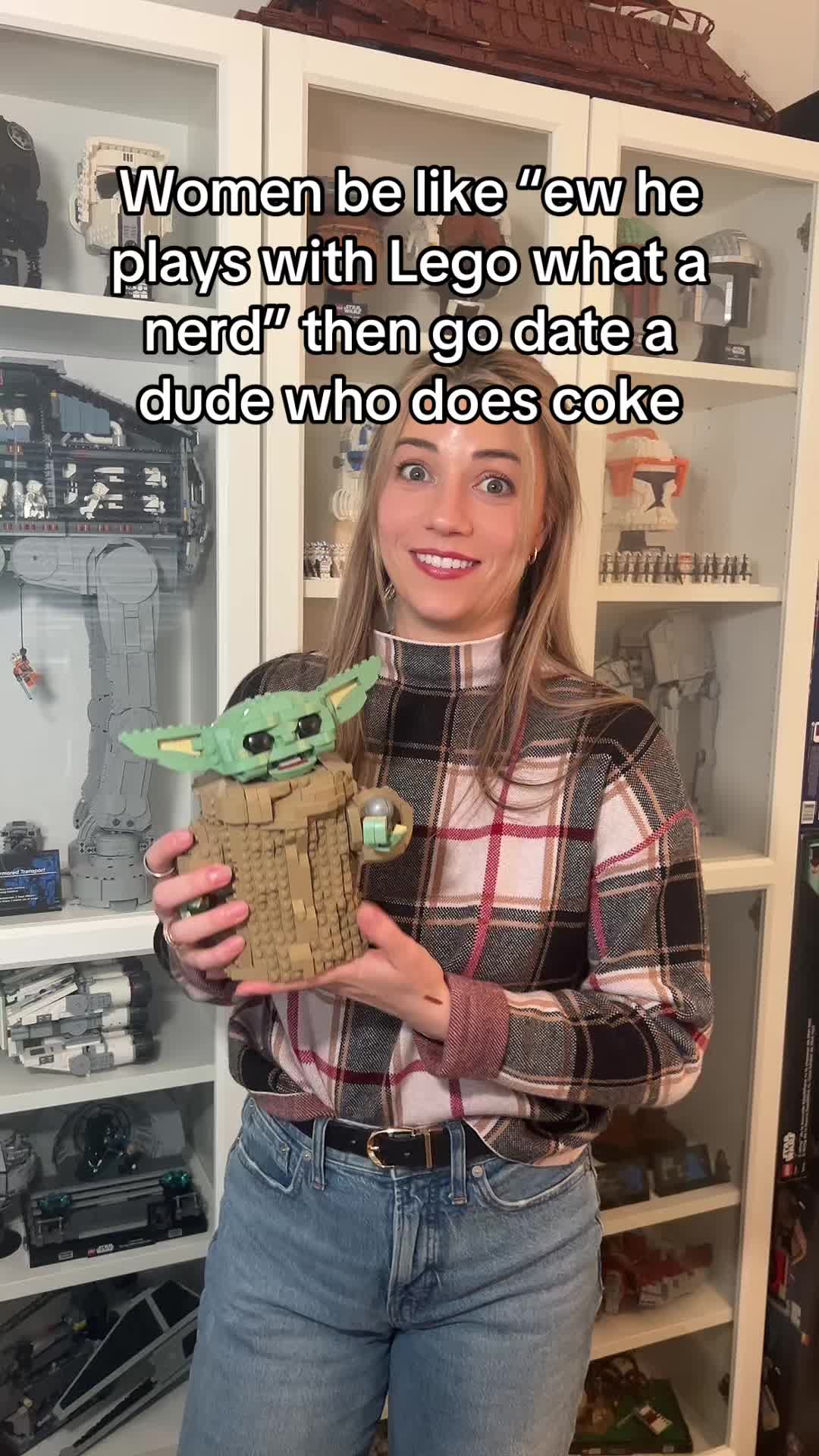 Kush është kjo divë? | Altin Os (@altinbubba)