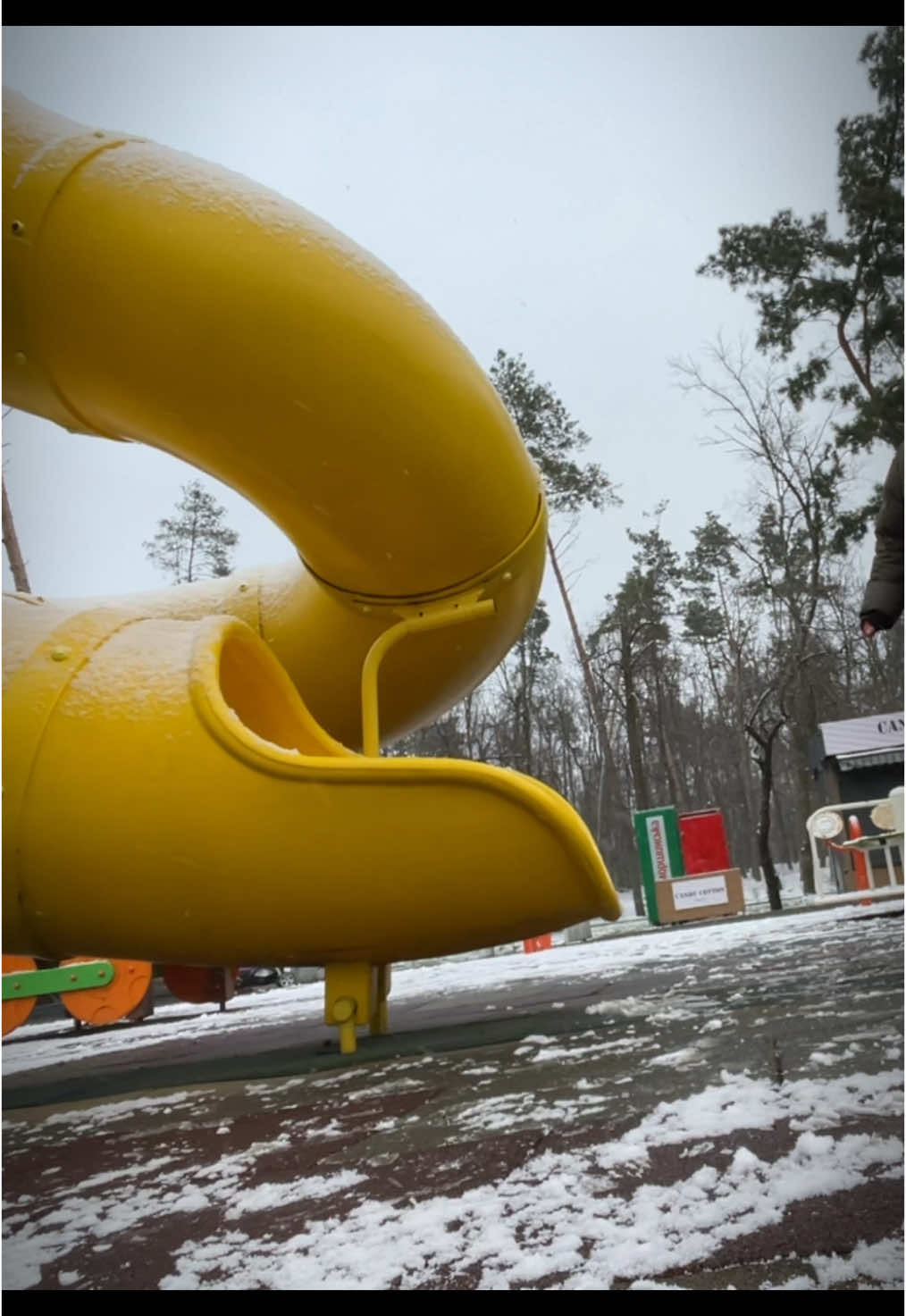 Slide Eater Exe (@slide.eater.exe) - Urlebird