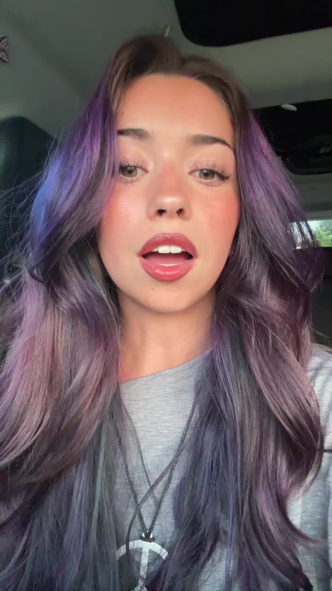 No words, just show me what you’re | Zoe🐸 (@zoe.ebarb)