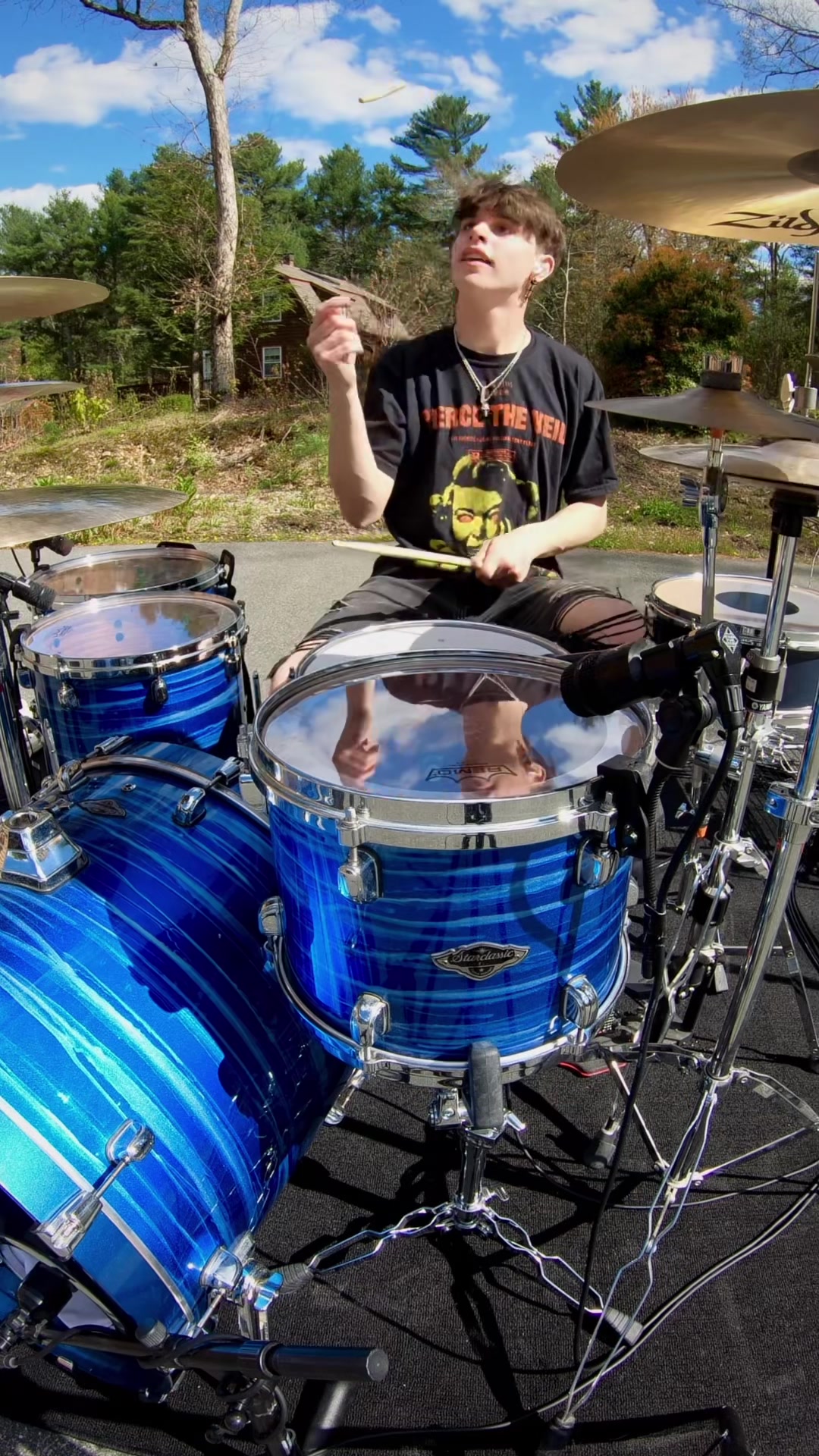 Ethan Church (@ethanchurchmusic) - Urlebird