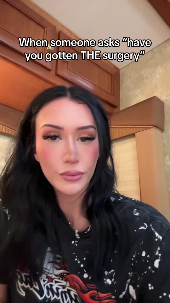 Bella Joie (@bellajoie) - Urlebird