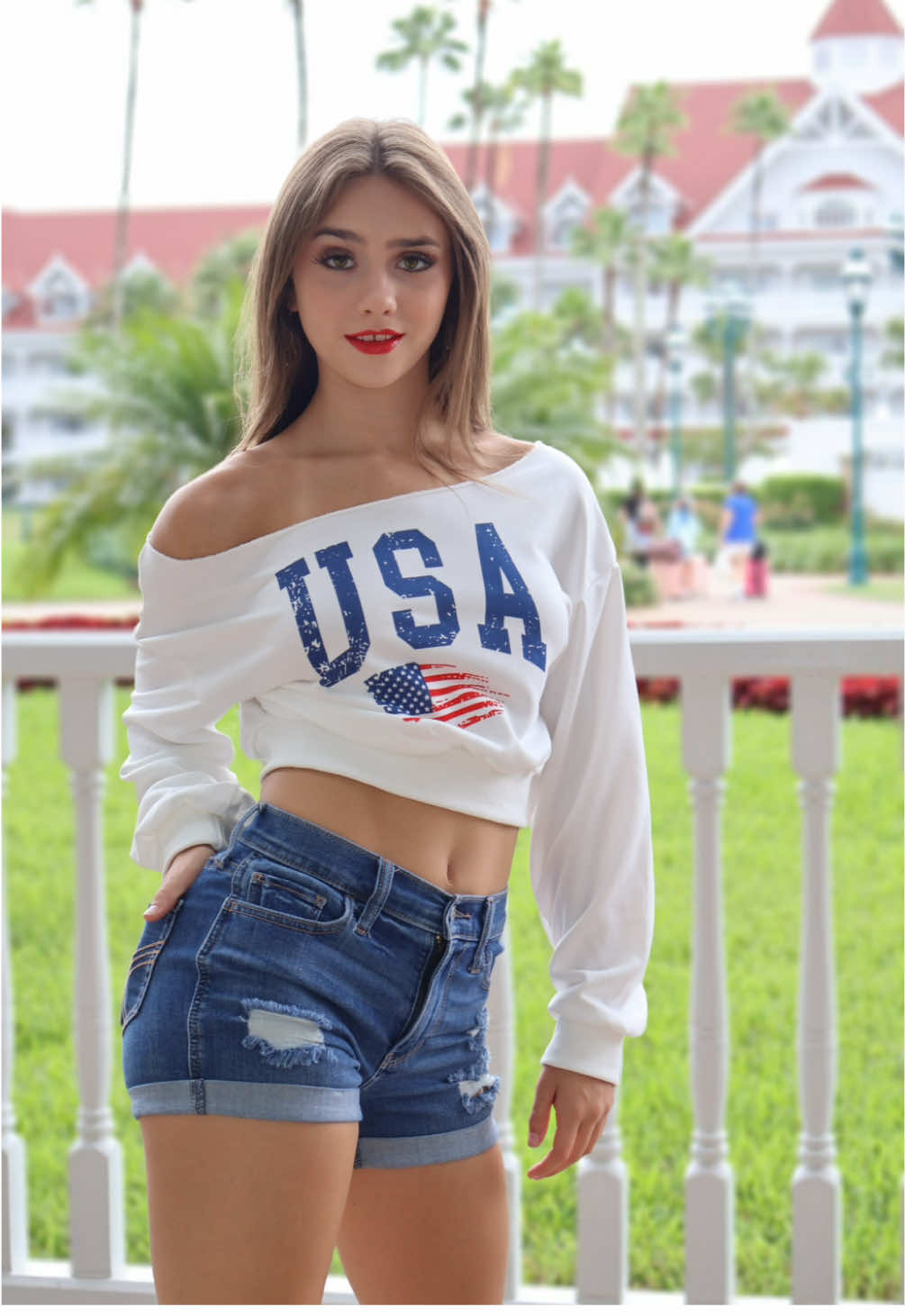 Lex Turner | Kristen Turner (@lexturner341) - Urlebird