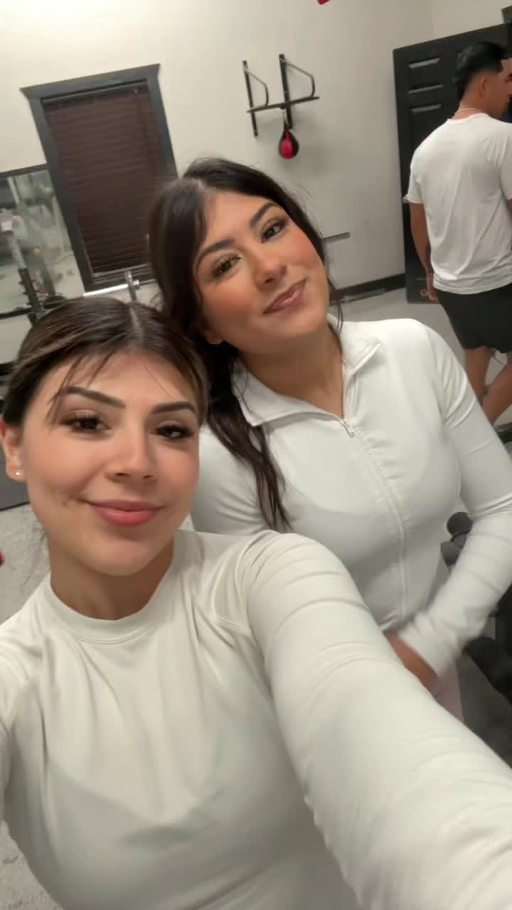 114 лайков, 2 поделились, 3 | spiderswipe ass (@spiderswipe.ass)