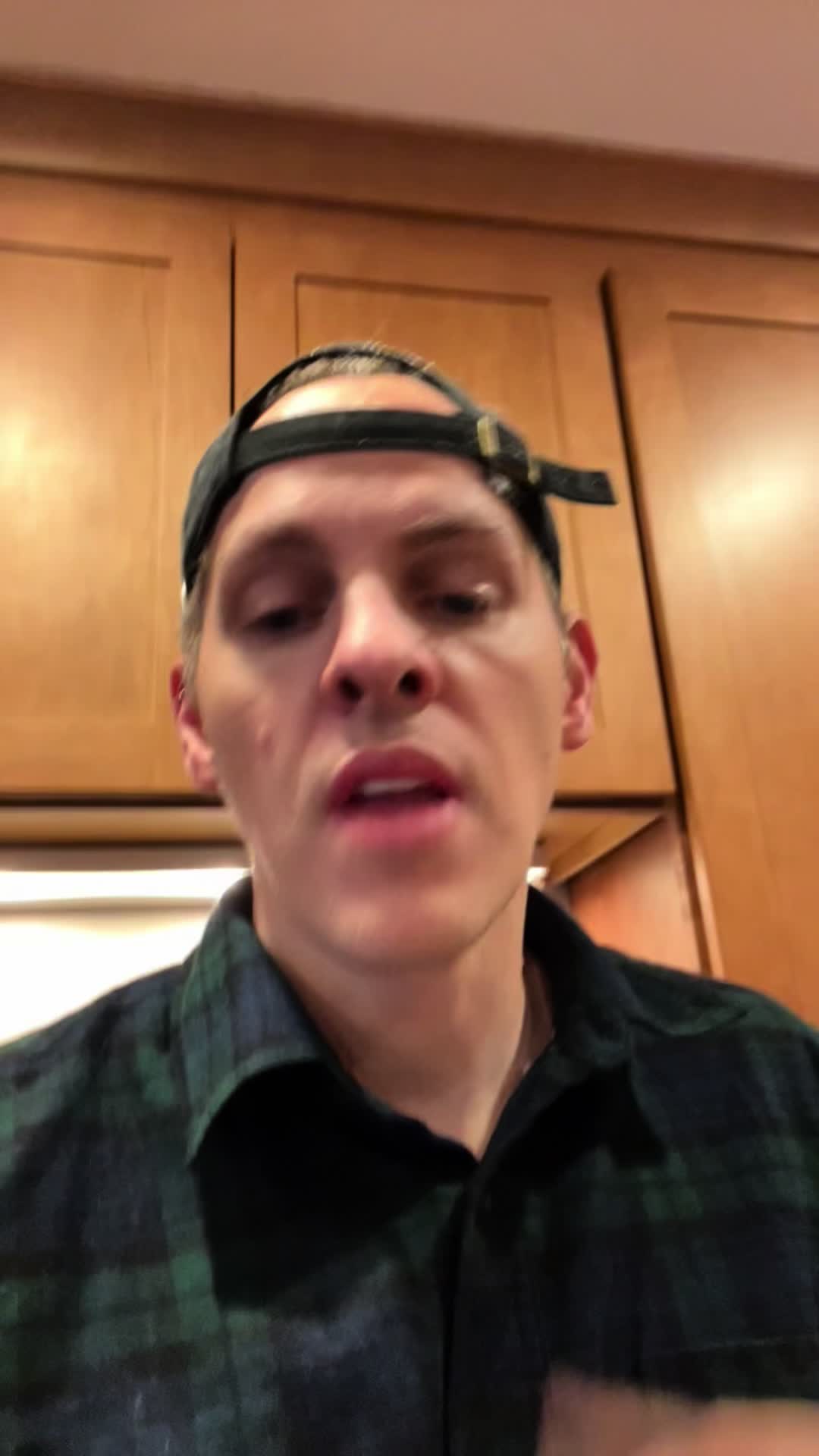 Chineko mero kambar chaypai samayo | 🥷Manisha limbu🔪 (@manishali03)