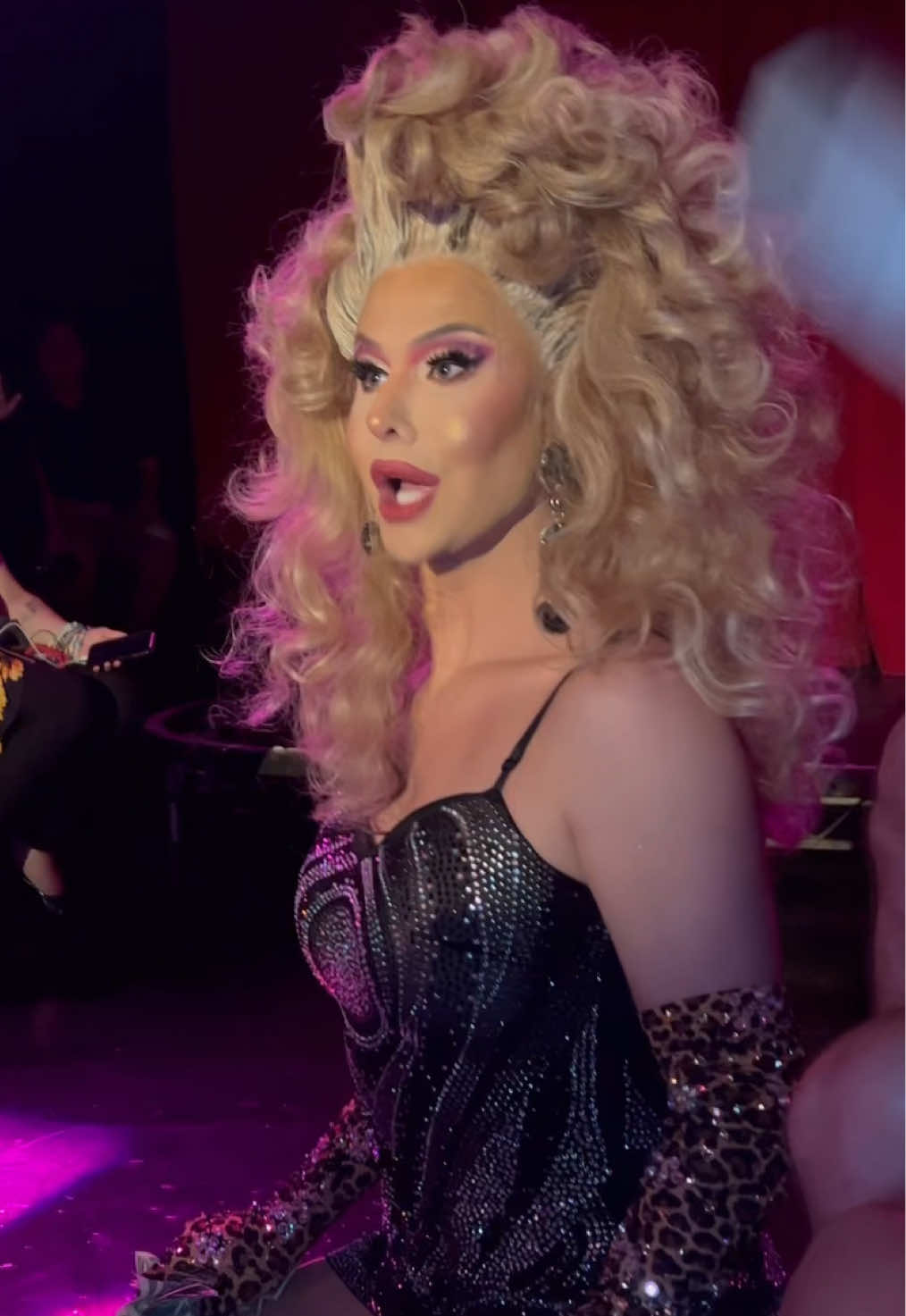 “When comfort meets confidence 💕 This | Cardis | 𝒞𝓊𝓇𝓋𝓎𝒮𝓉𝓎𝓁𝑒 (@cardis.ego)