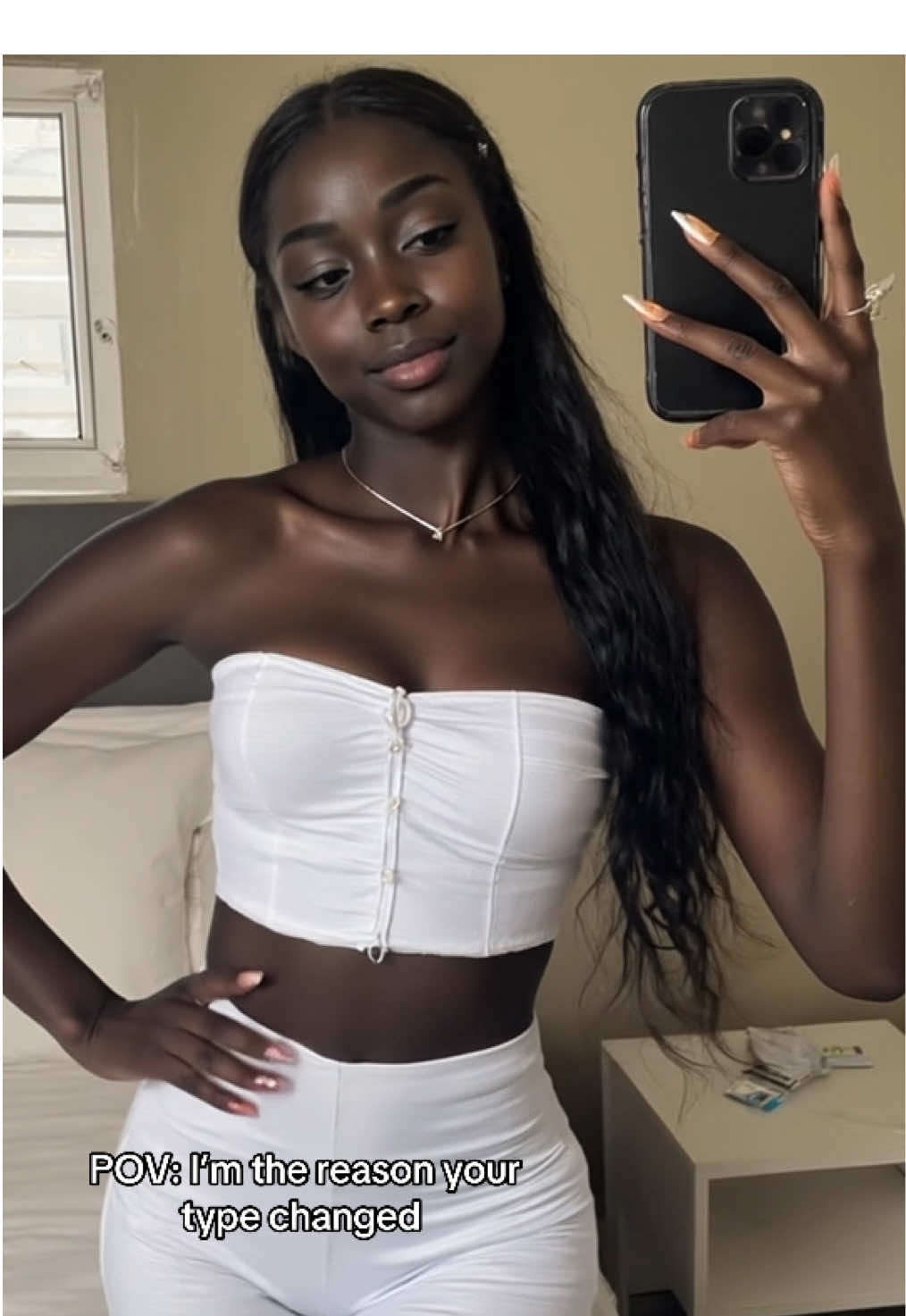 onlyskyewhite (@onlyskyewhite) - Urlebird