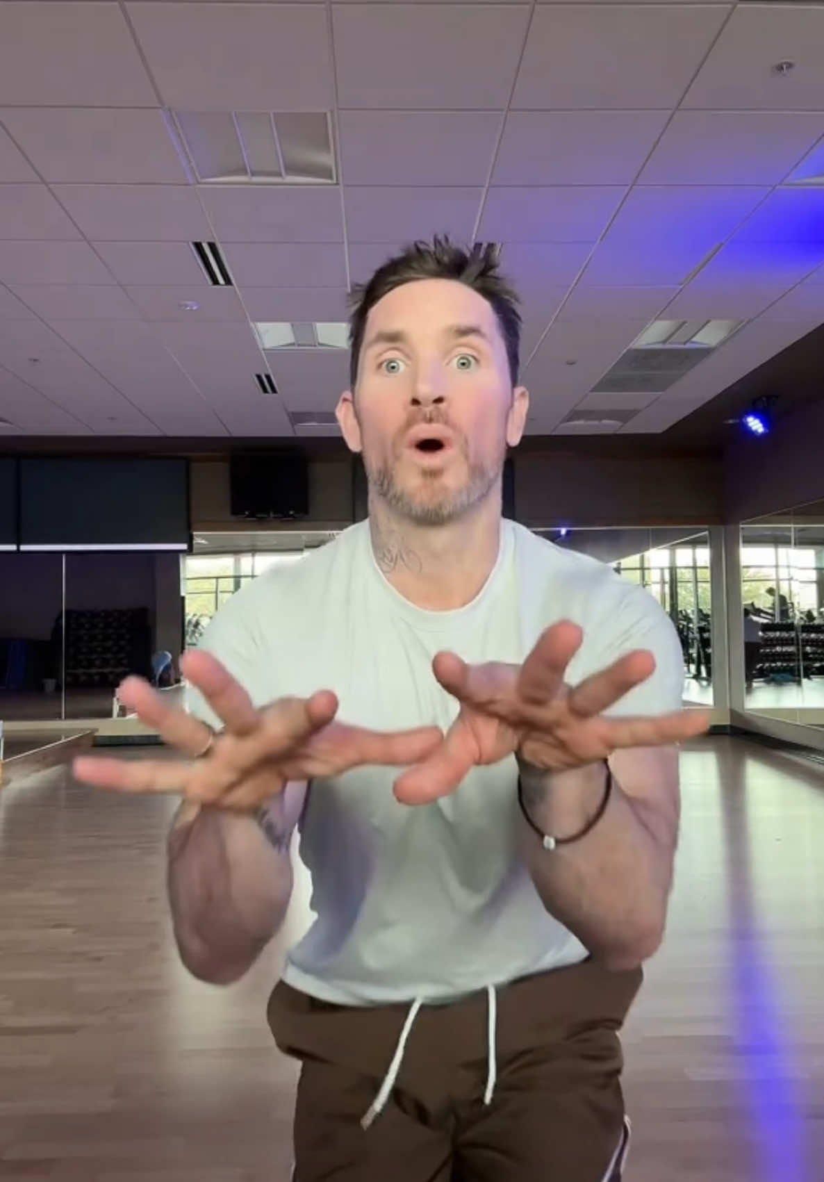 Me and Gym 🤝🏼 | Lilith Cavaliere (@itsjustliloriginal)