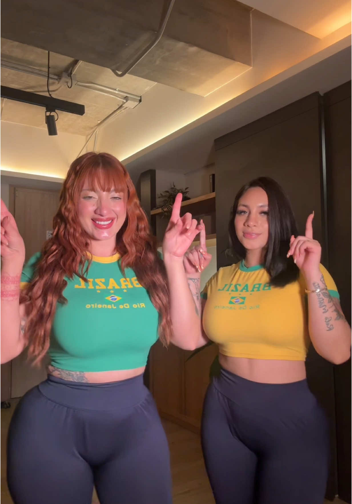 Devil Khloe (@devilkhloee) - Urlebird