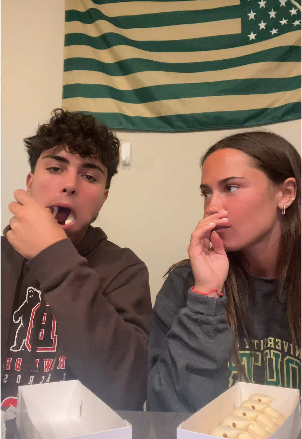 Delaney (@delaney_porazinski) - Urlebird