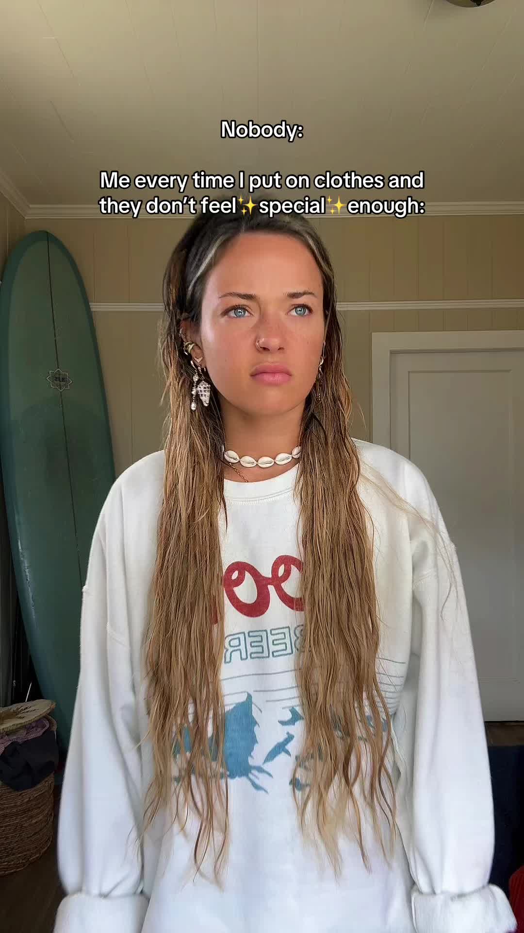 Normal crewnecks overstimulate me | Karissa Wampler 🤯 (@k.wamp)