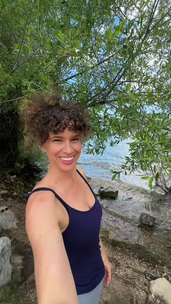 Vibe With Mommy (@vibewithmollys) - Urlebird