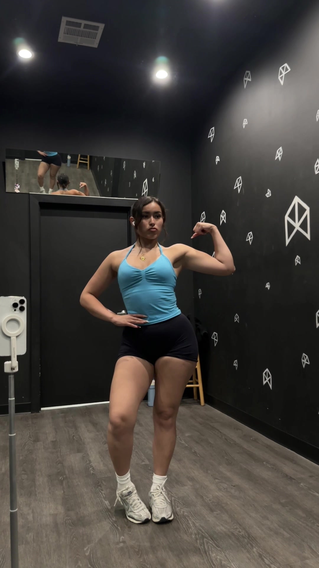 Cathycakess (@cathycakesss) - Urlebird