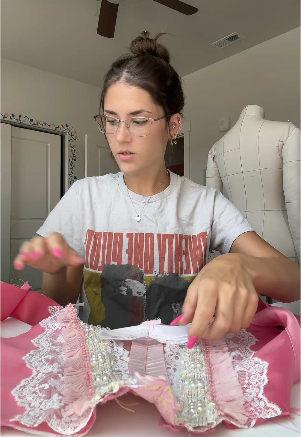 Vanlife mit Bestbuddy #chihuahua | Linda Lanu (@linda.lanu)