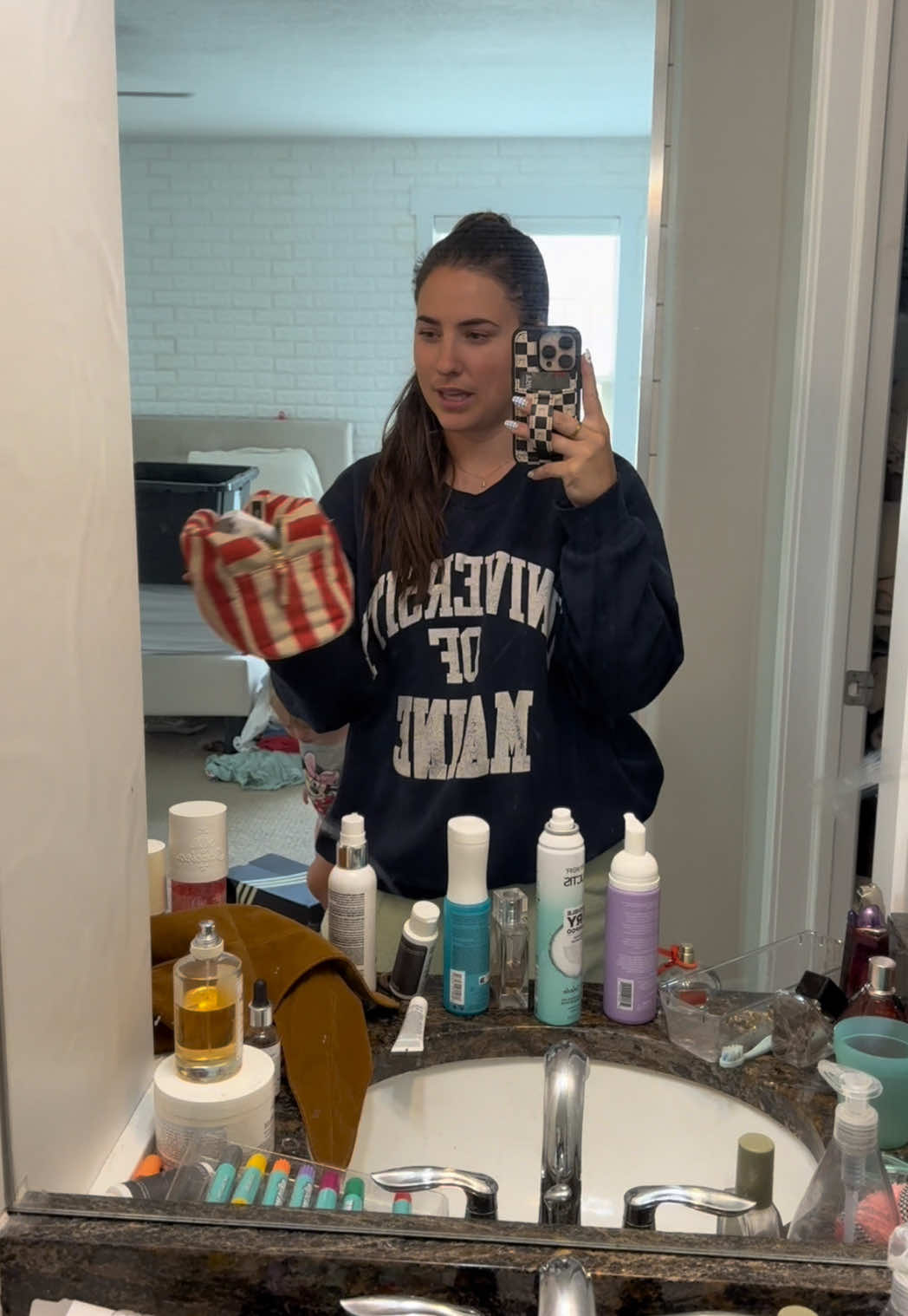 我来了！我就没走！我是山里灵活的__！暮蝶适配度🦋#暮蝶cos #无畏契约 | jane.jie. (@jane.jiee)