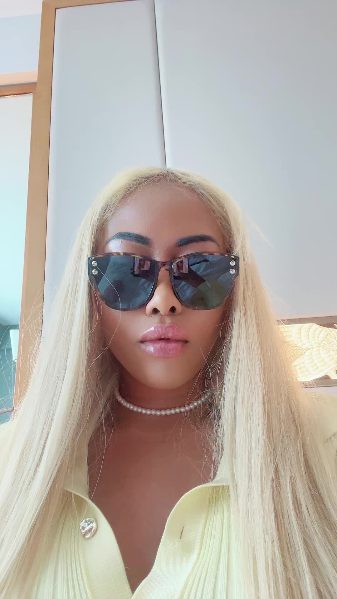 Moriah mills (@moriahmilly) - Urlebird