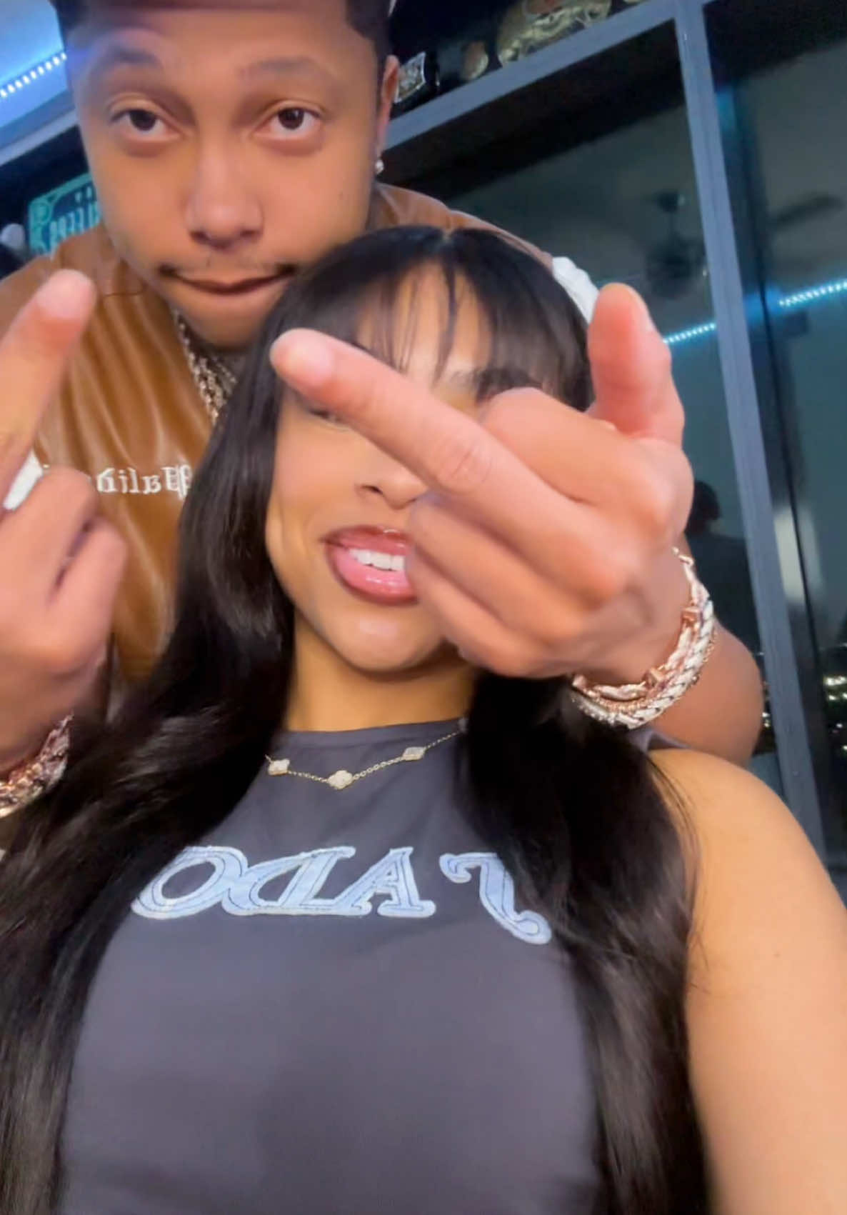 Nadia J (@notnadiajocelyn) - Urlebird