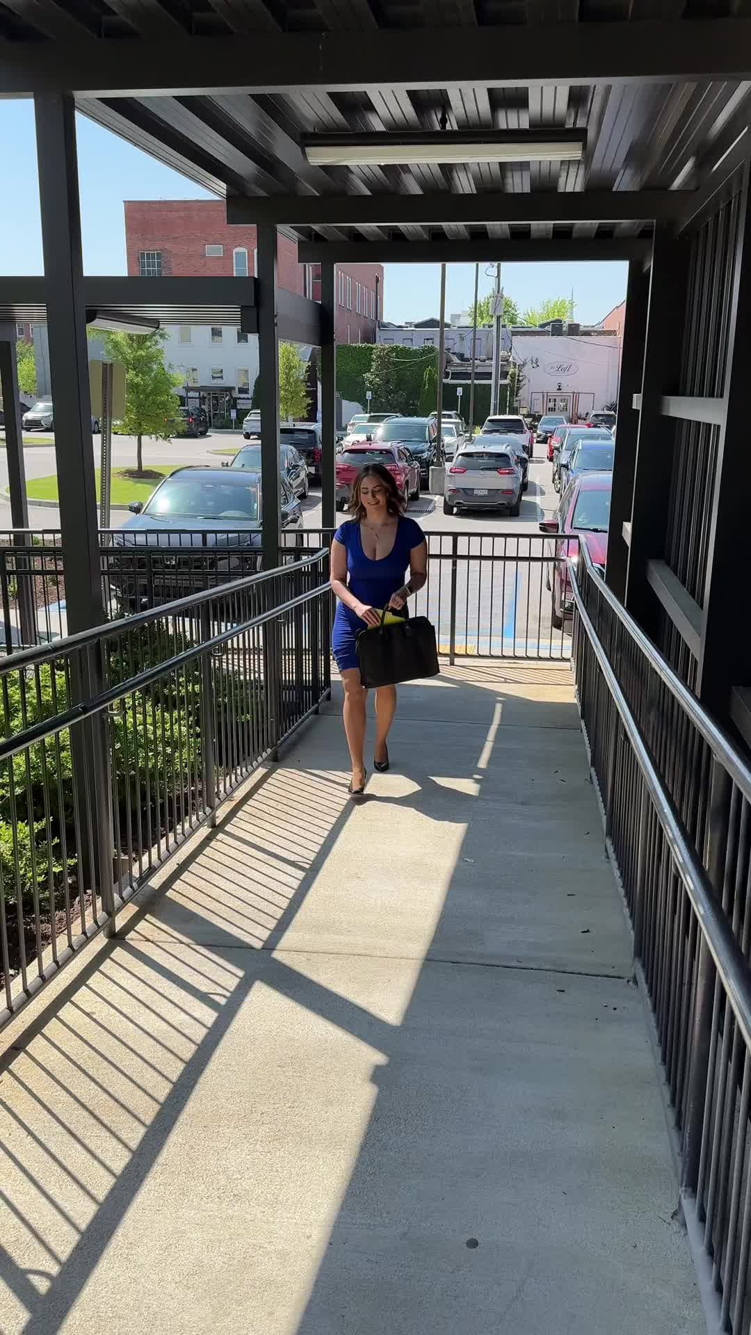 Kelly 💕 (@kellymonroetime) - Urlebird