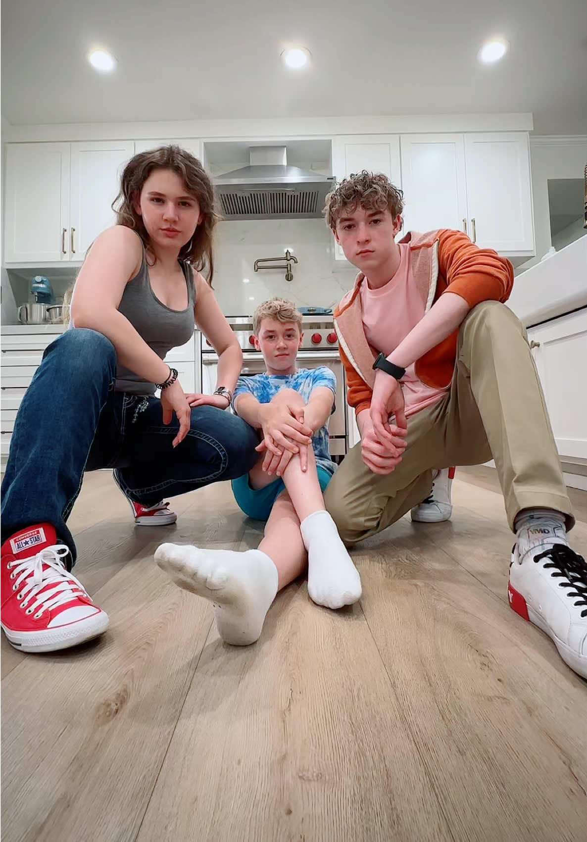 อันกรือออ อุเก๊ะ ตุต๊ะตุงๆ @Pak1 | โม่มิฟฟี่ (@momiffy)