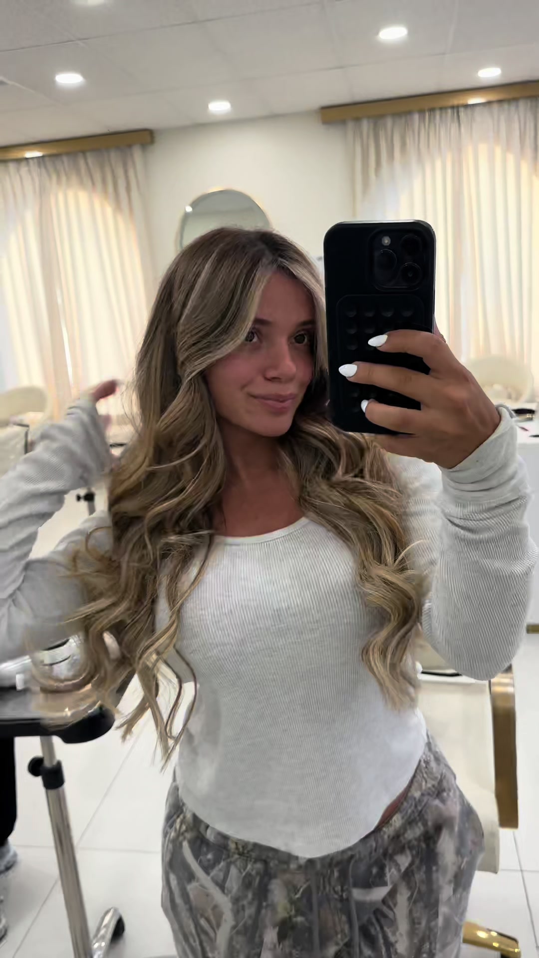 Kayla Manousselis (@kaylamanousselis) - Urlebird