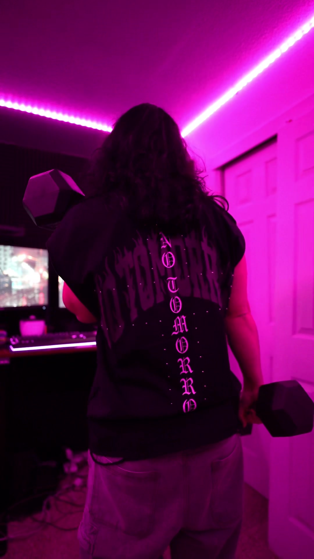 Vanilla B00bs (@phxntomlxft) - Urlebird