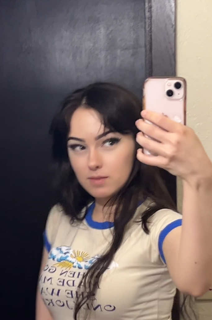 Zyla Vale (@zylavale) - Urlebird