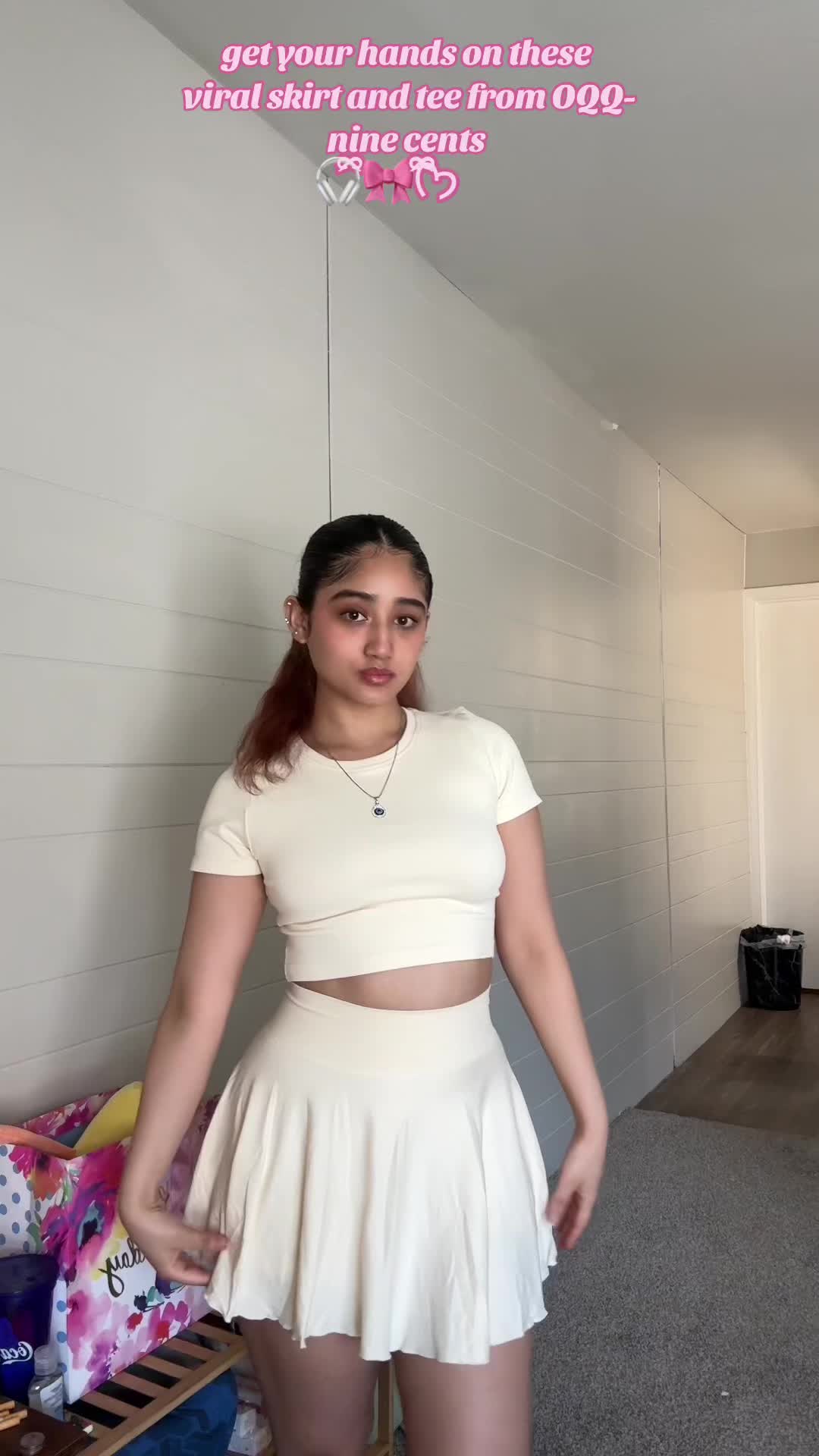 @OQQ got me feeling all girly 💋💅 | anupa adhikari (@_nodontflwme)