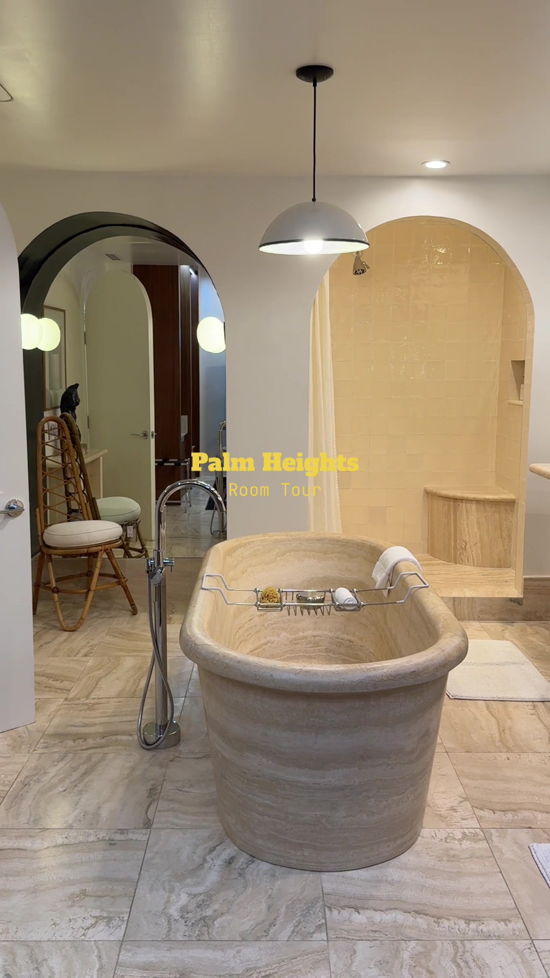 Checking in to the Palm Heights in the | Sarah DiRico (@sarahdirico)