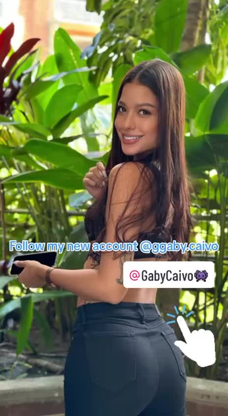 Gaby Caivo (@gabycaibo) - Urlebird