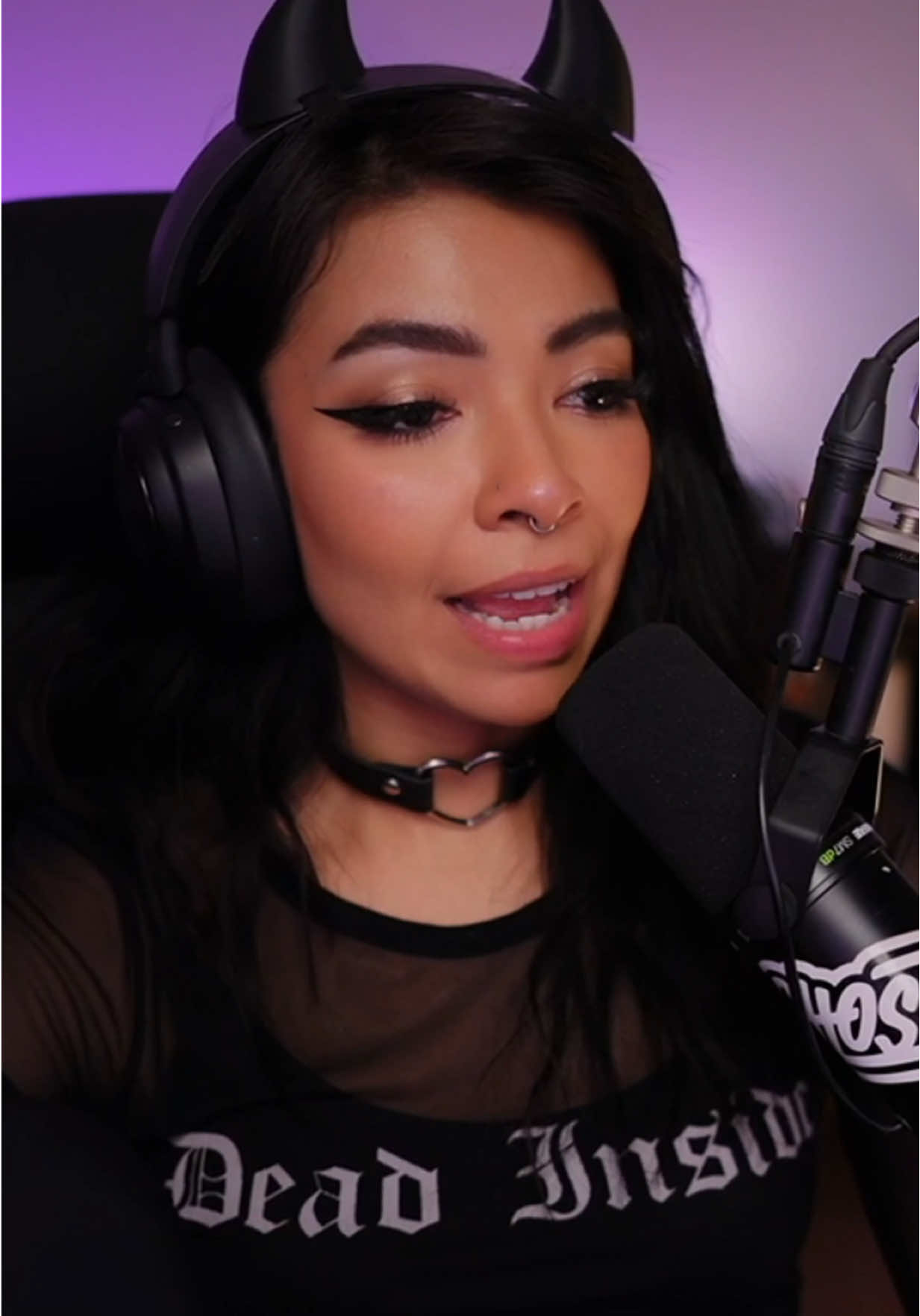 AileenSenpai | Twitch Streamer (@aileensenpai) - Urlebird