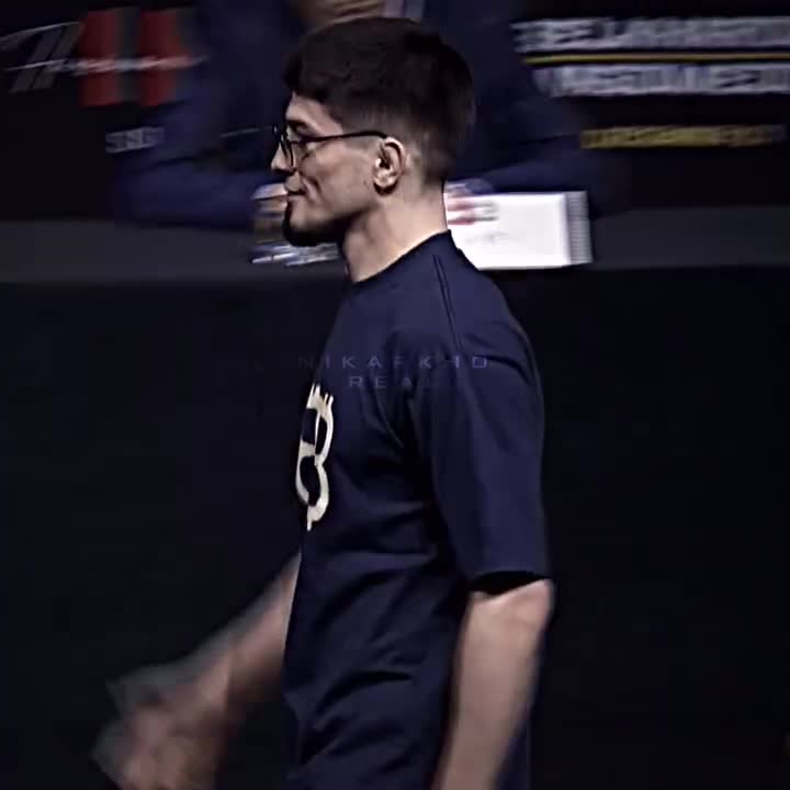 Он че за Волк не?🐺 #никархо🐺🐺🐺попмма | НИКАРХО (@nikarkho_real)