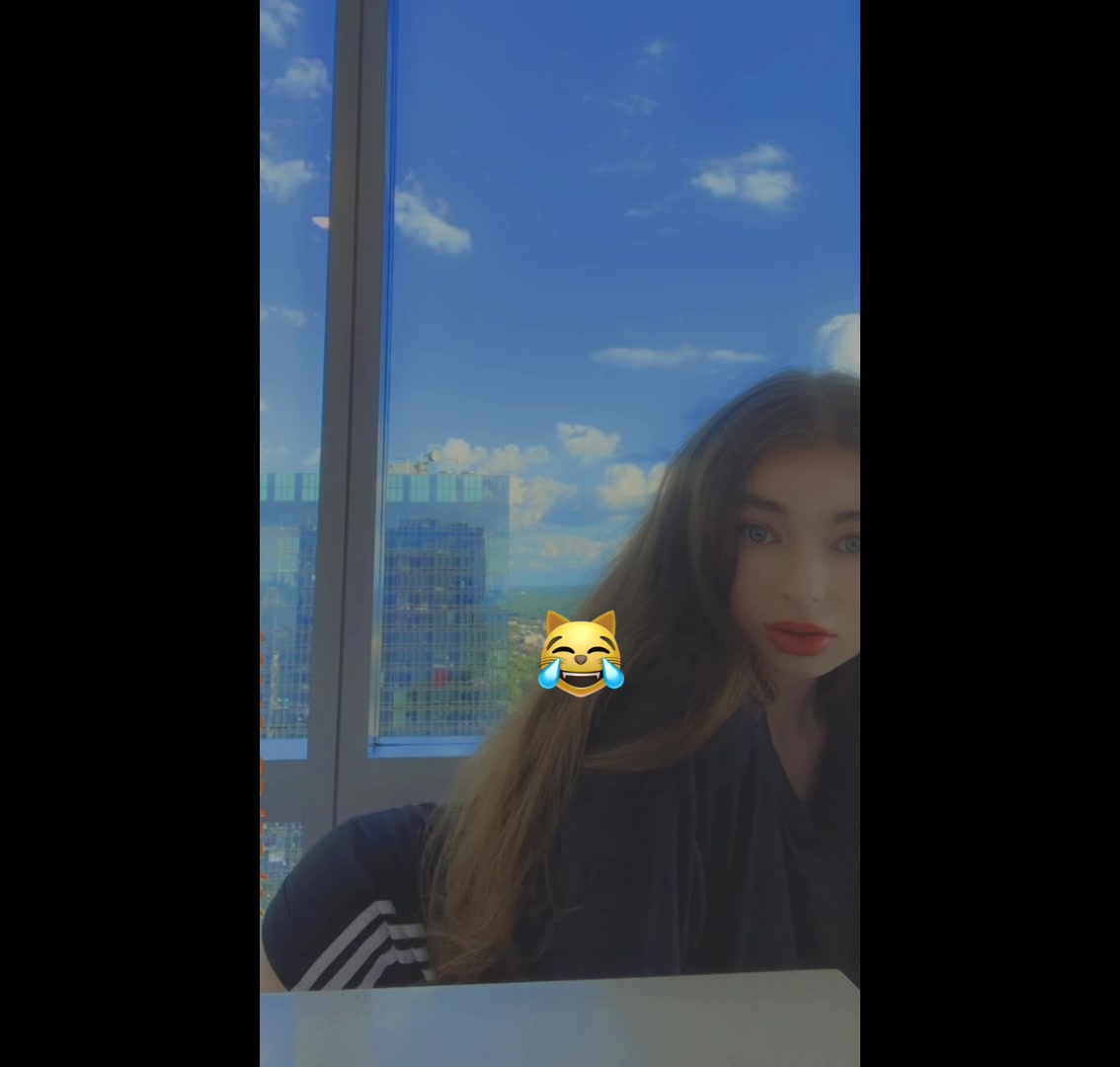 Angel (@realprettyangel) - Urlebird