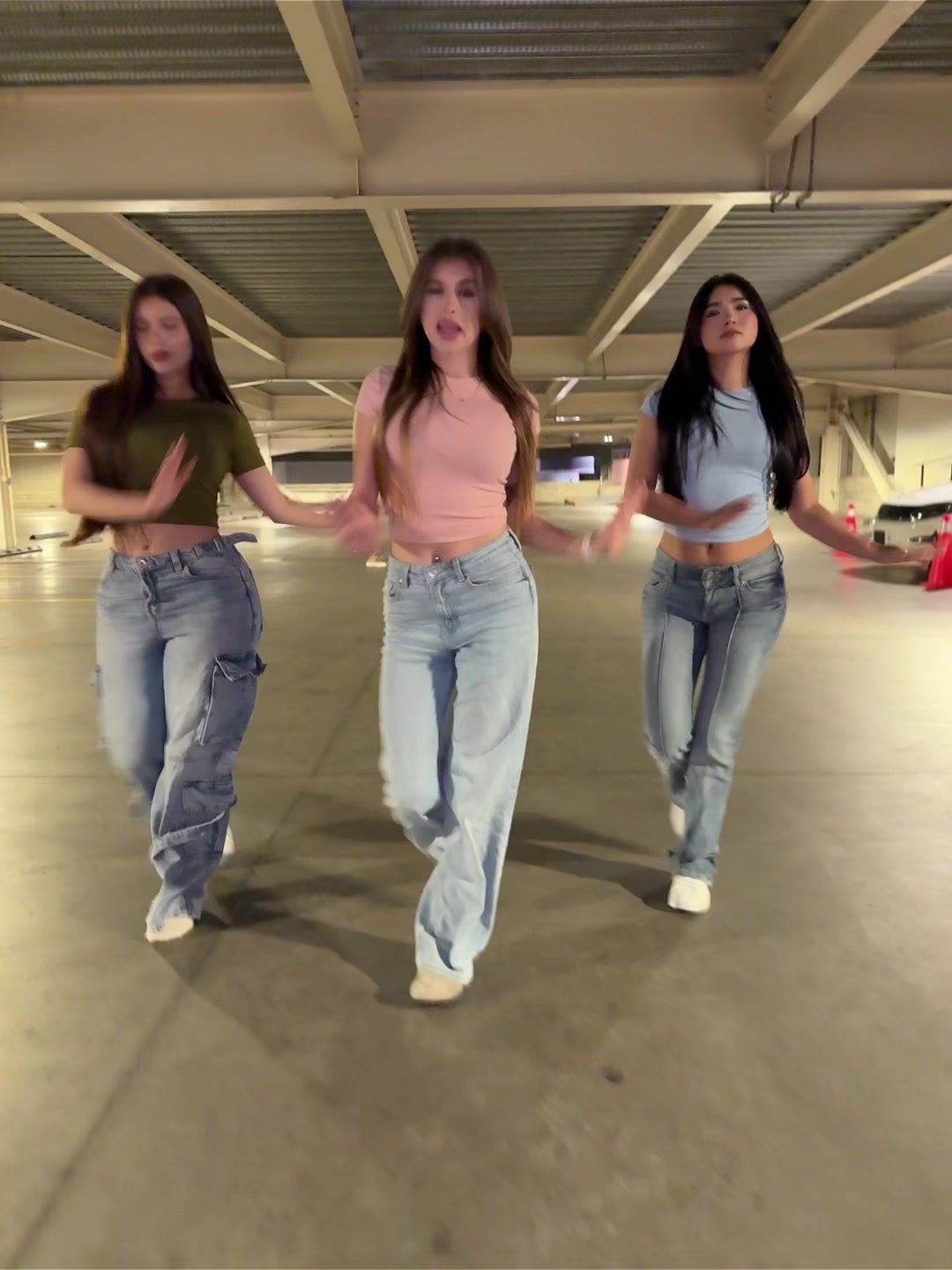 4.91K hearts, 103 shares | Raychel_kiss (@raychel_kiss)