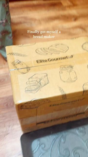 I love my new bread maker! This banana | Farming M A M A (@farmingmama16)