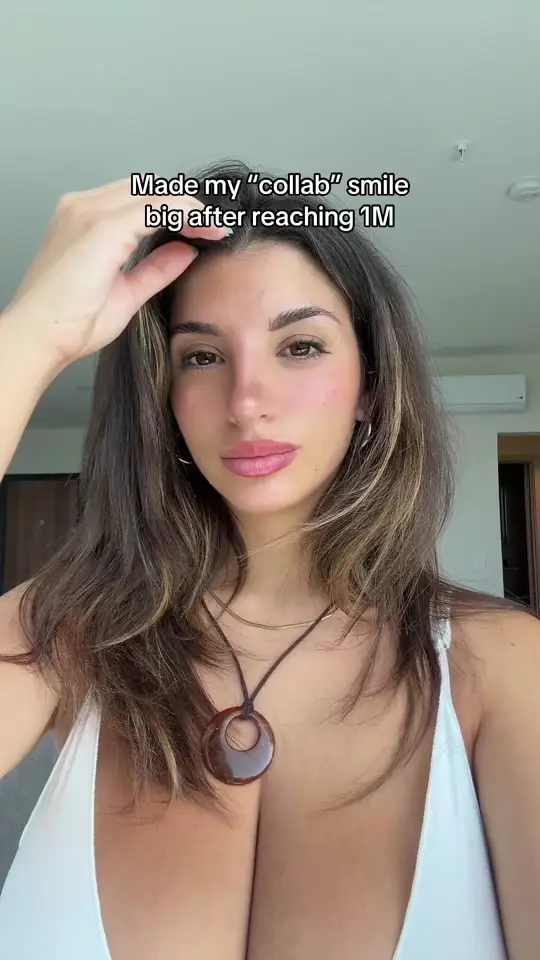 ika_dauria (@ika_dauria) - Urlebird