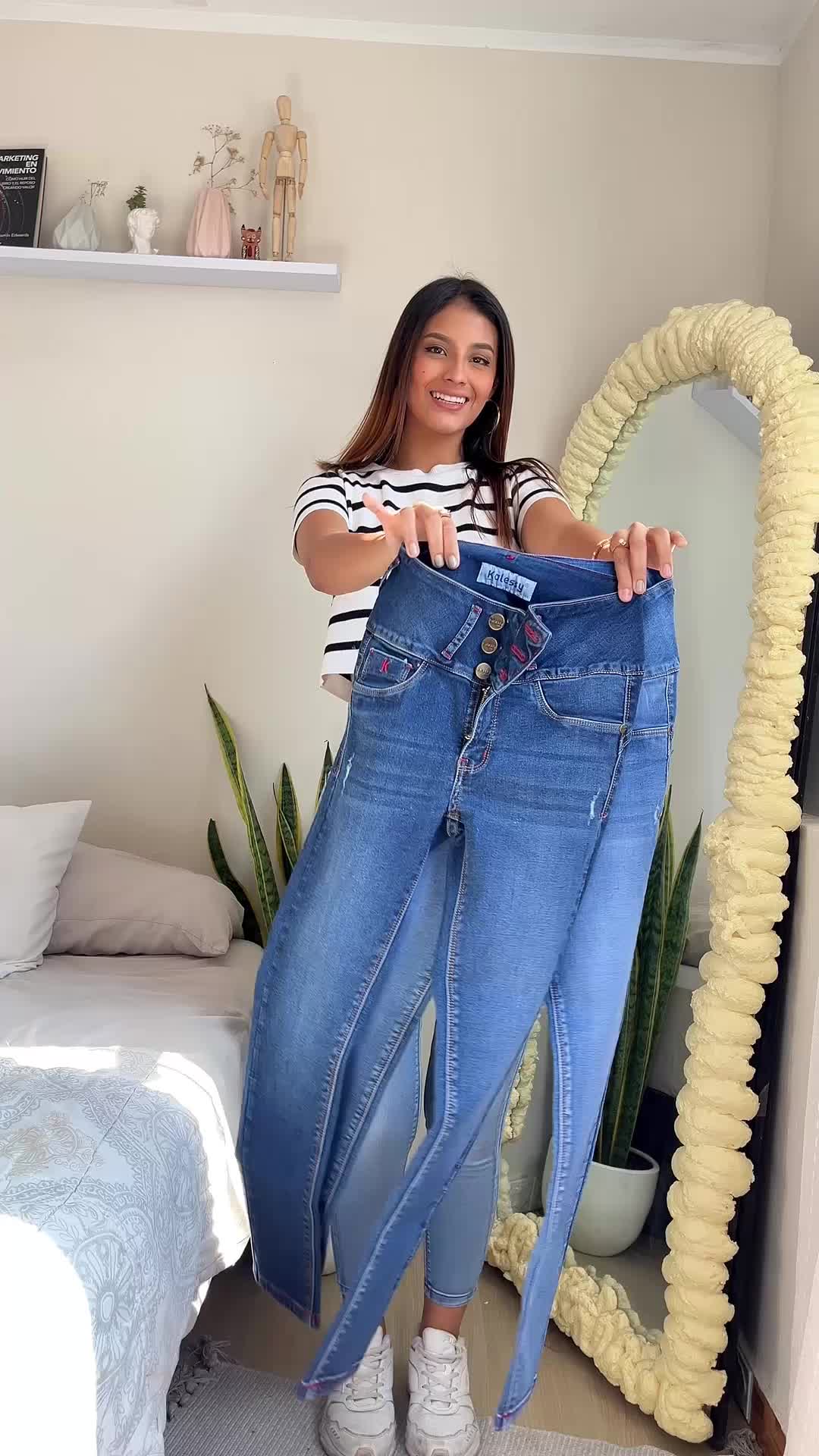 ️El jeans que resaltara tu figura ️ | KALESSY JEANS (@kalessyjeans)