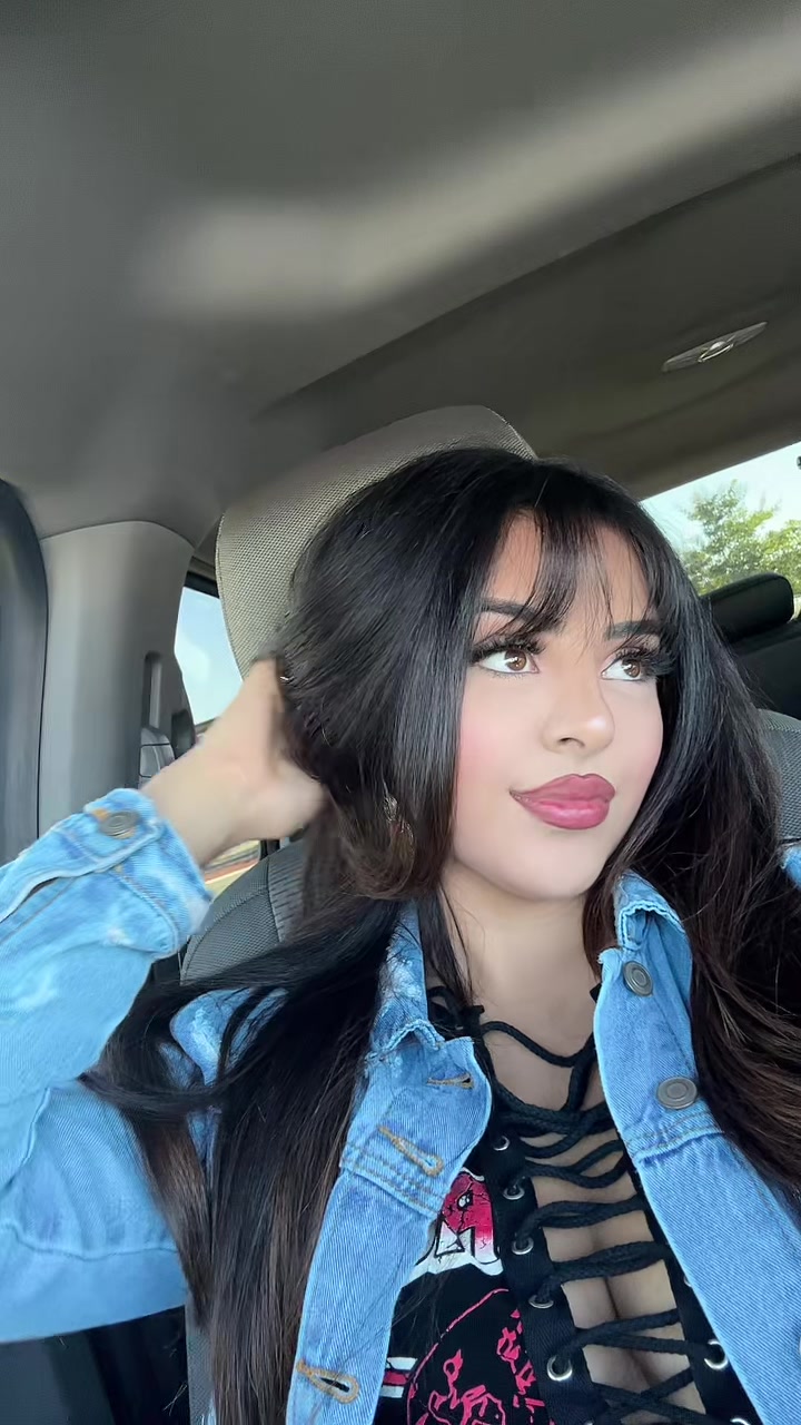 Daisy Torres 🤍 (@official_daisytorres) - Urlebird