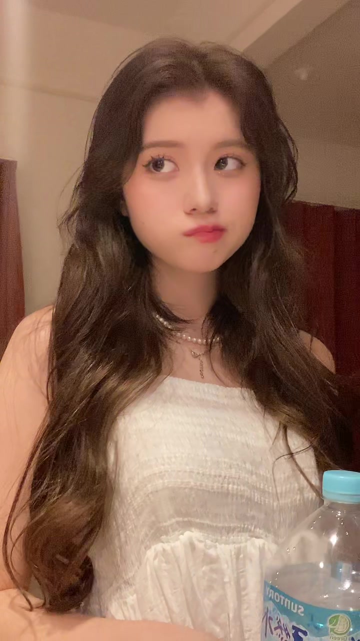 友達大好き過ぎて彼氏とか一生縁なさそう#fyp #04 | tiffanie (@elina__042)