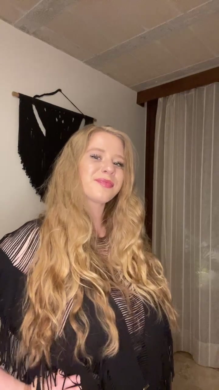 Nenas_Mind (@nenas_mind) - Urlebird