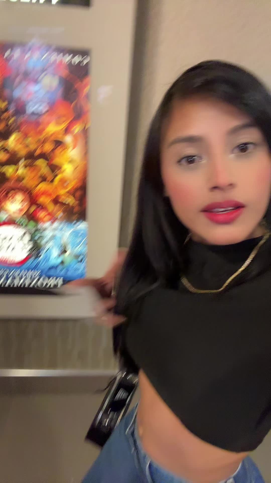 Sindy Lopez👸🏻 (@sindylopez477_) - Urlebird