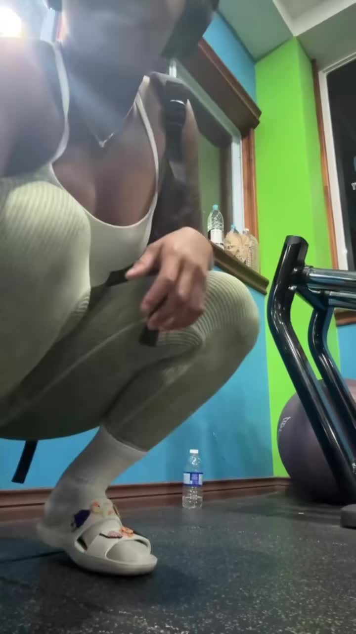 lexisoriya (@lexisoriyaa) - Urlebird