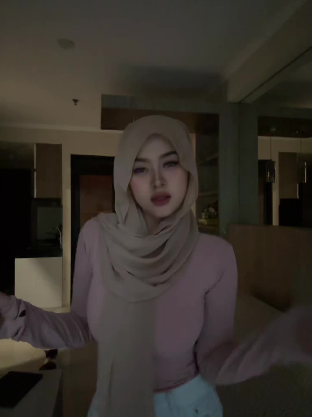 cccc (@cacaaaargh) - Urlebird