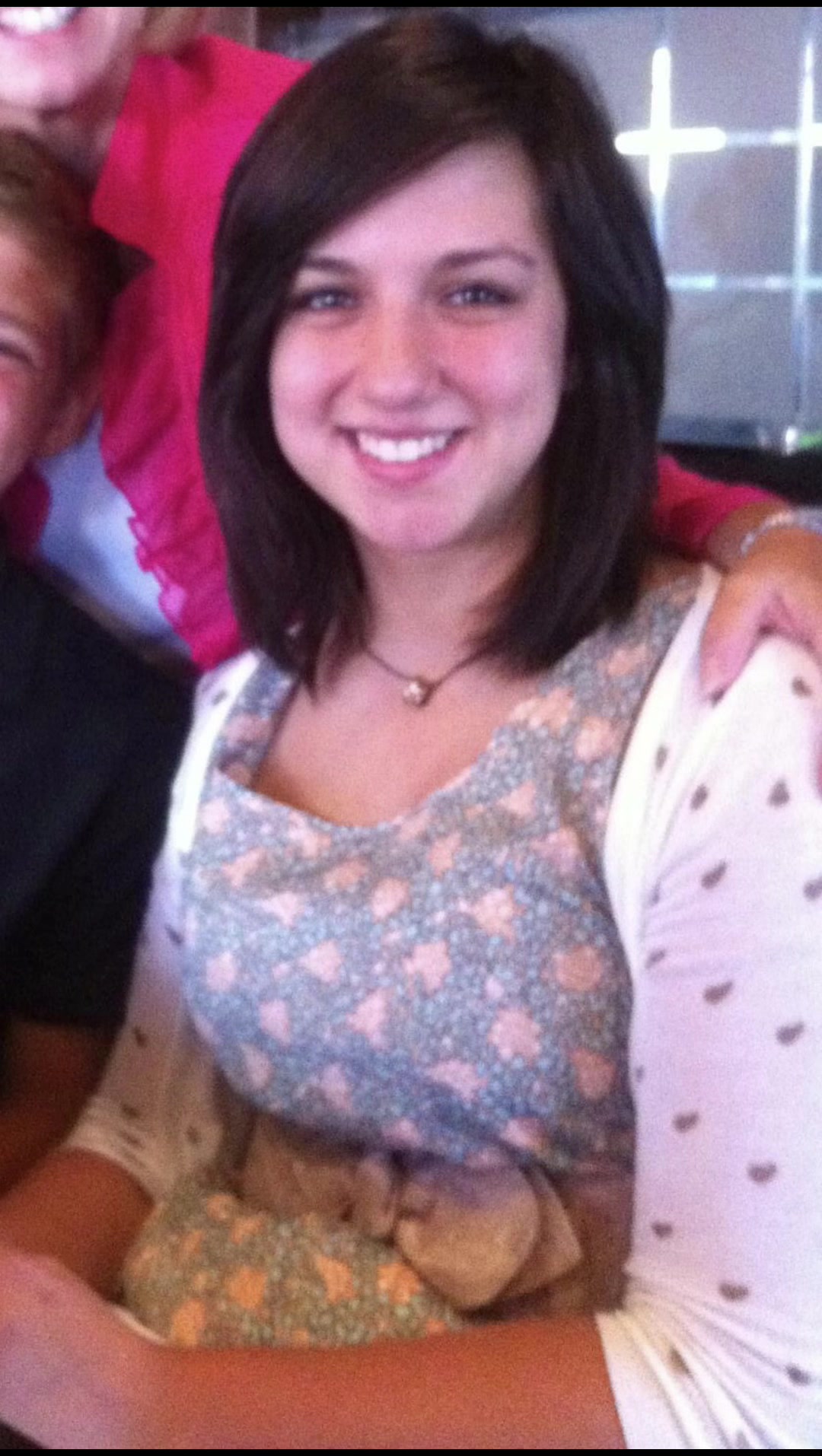 Lauryn Stewart (@lost_lauryn) - Urlebird