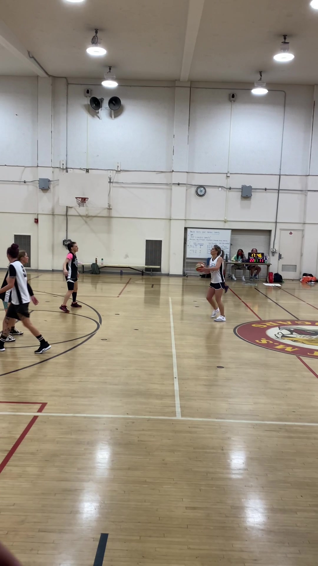 Kayla Autumn Ward (@kaylaautumnward) - Urlebird