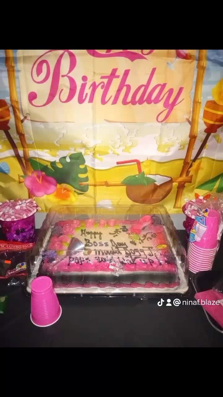 Nina Fah'Ness Blaze (@ninaf.blaze) - Urlebird